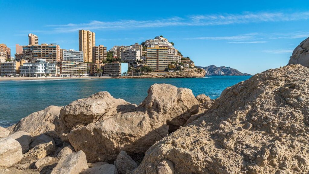 Cala de Finestrat Beach: tranquility in Benidorm - Blog